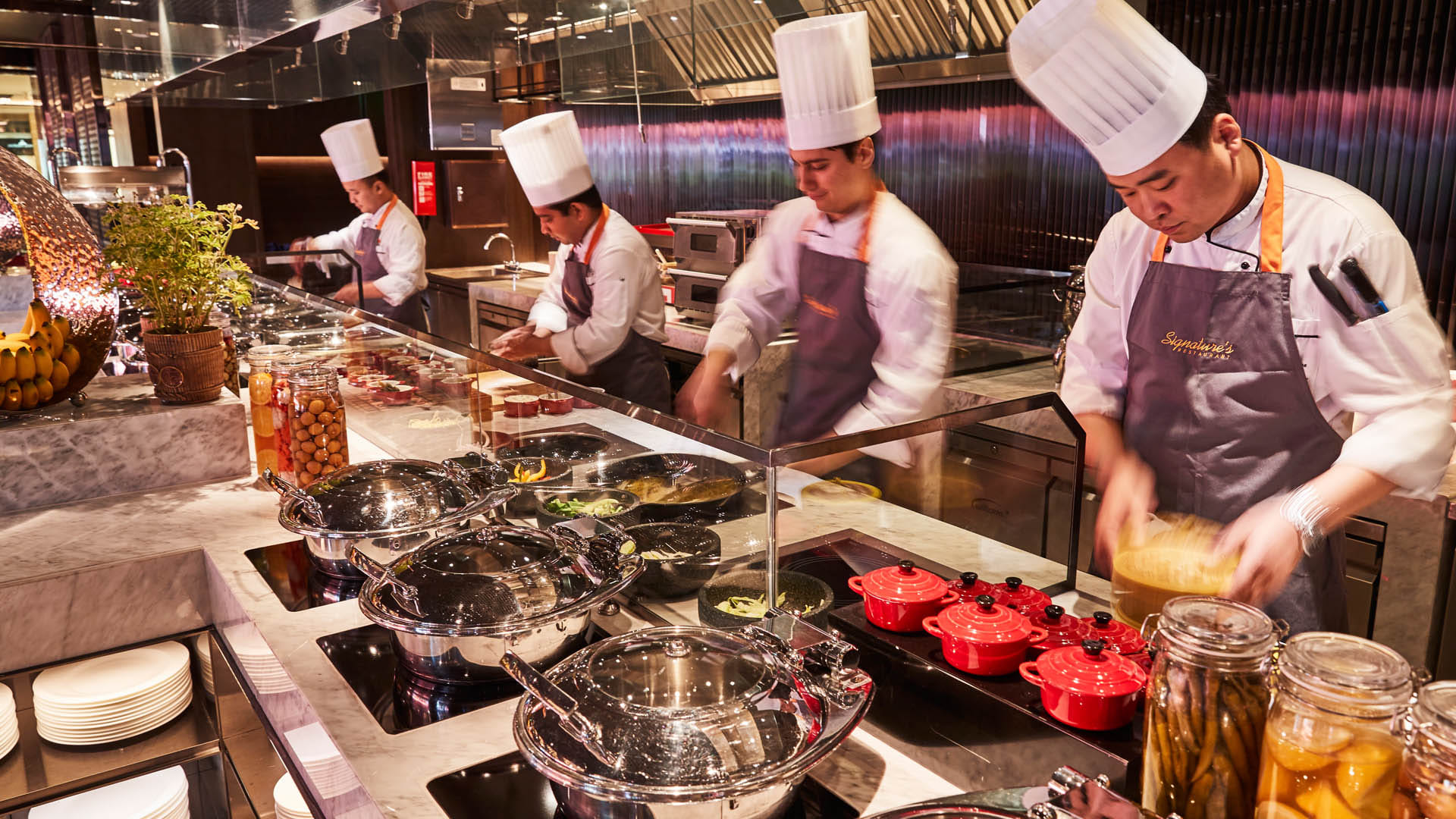 Breakfast and complimentary health club access - Kempinski Hotel ...